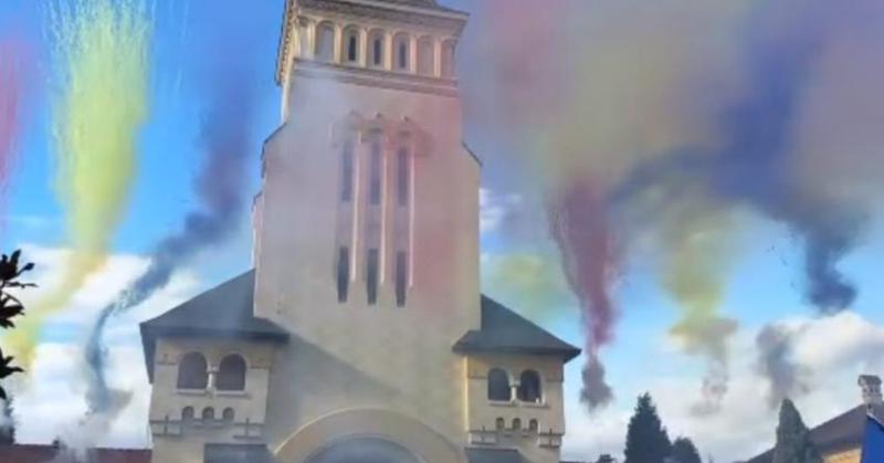 1 decembrie. Un spectacol cu focuri de artificii va avea loc, în această seară, la Alba Iulia ...