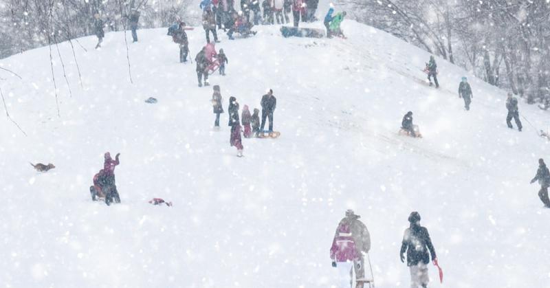 Ninsoarea, motiv de bucurie pentru copii | TVR MOLDOVA